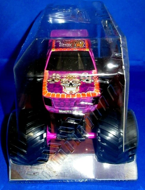 MONSTER JAM TRUCKS 1:24 Calavera Skull Day Of The Dead, New 2022 $33.04 ...