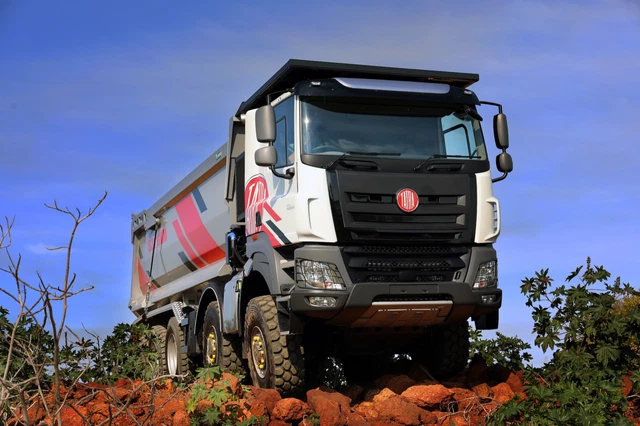 TRUCK POSTER, UTE, Mack, kenworth, Isuzu,FREIGHTLINER, western star,off ...