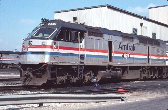 DIAPOSITIVE ORIGINALE AMTK 451 F-69Phac Chicago Il (Amtrak) 09-05-92 ...