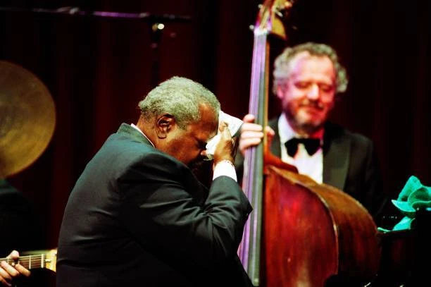 OSCAR PETERSON AND Niels Henning Orsted Pedersen Performing 1 Old Music ...