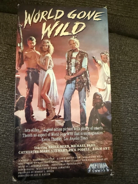 WORLD GONE WILD VHS, 1990 w/ Dust Cover Bruce Dern Catherine Mary ...