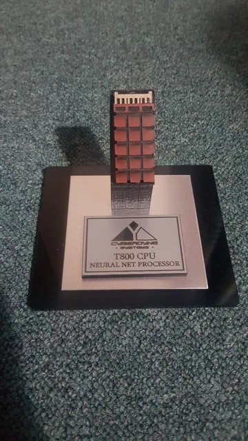 TERMINATOR T-800 CPU Brain Chip Prop Replica Brass Edition Bam Box ...