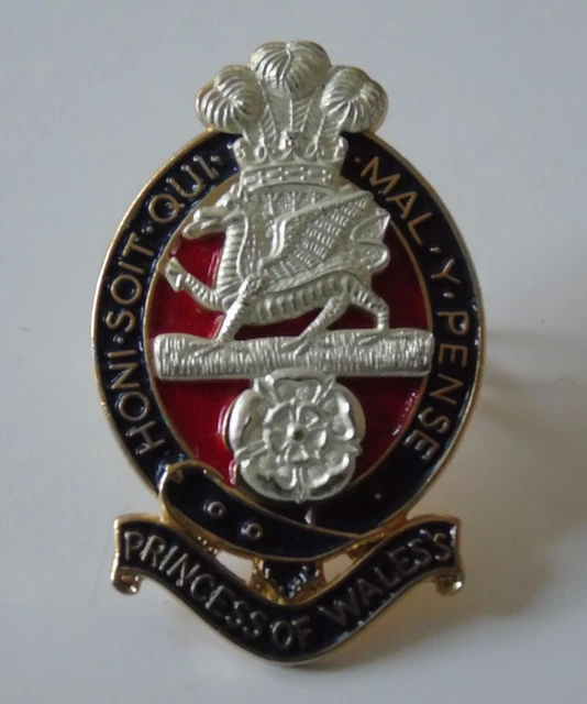 BRITISH ARMY PRINCESS of Wales's Royal Regiment Officers Cap Badge ...
