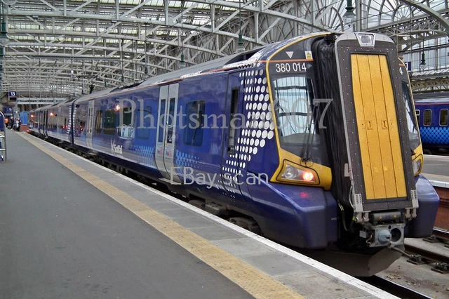 CLASS 380 380014, 3 car EMU, in ScotRail Saltire at Glasgow Central £0. ...