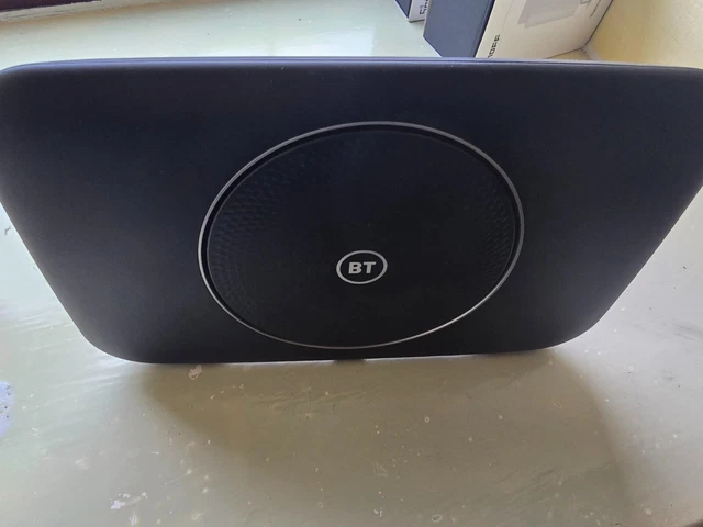 BT SMART HUB 2 1000 Mbps Dual Band Fibre Wireless Gigabit Router £5.50 ...
