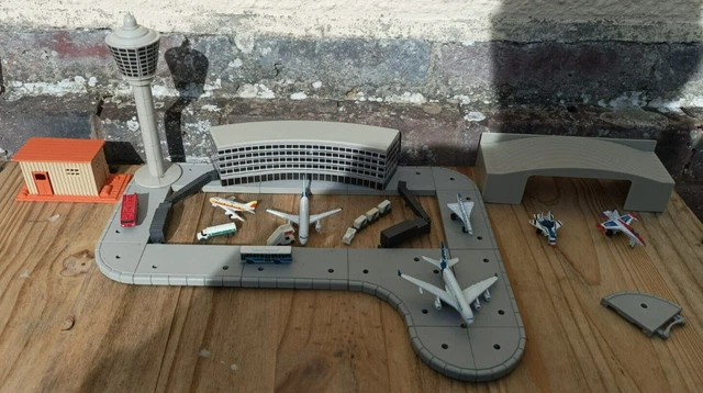 MICRO MACHINES PISTE majorette aéroport véhicules 6 avion aribus ...