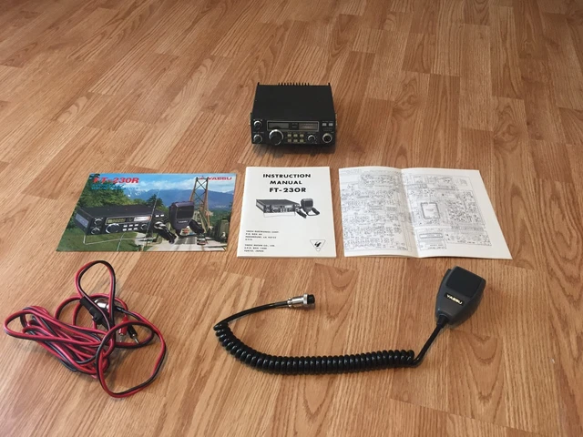 VINTAGE YAESU MUSEN FT-230R 2M FM Transceiver Ham Radio +'Manual ...
