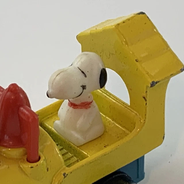 SNOOPY PEANUTS Die-Cast Metal Toy Locomotive Train Aviva Vintage 1958 ...