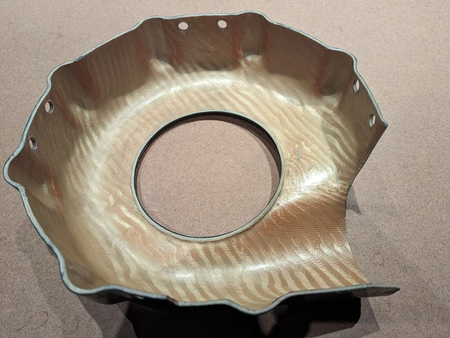 BMW F1 MEGATRON Couvercle de Turbo Carbone NOS Turbo Compressor Wheel ...