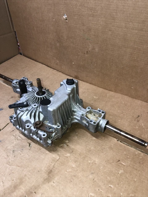 JOHN DEERE X300 Lawn Mower Tractor Tufftorq K46 Hydro Drive Transaxle ...