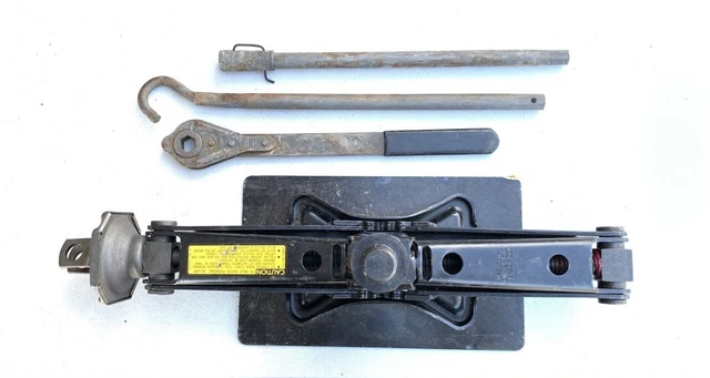US ARMY HUMVEE Hmmwv H1 M998 Hummer Wagenheber car lifter Jack EUR 99 ...