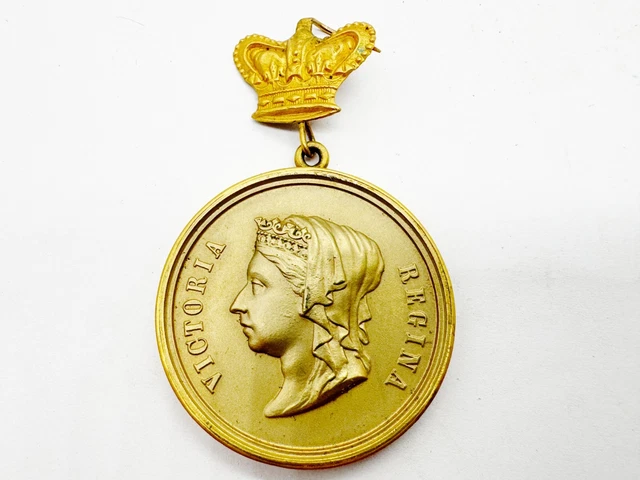 VINTAGE 1887 QUEEN Victoria Golden Jubilee Medal Commemorative Badge ...