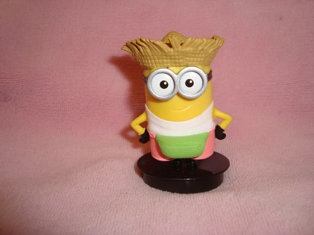 DESPICABLE ME MINION in Straw Hat & Fanny Pack Figure Snapco movie Cup ...