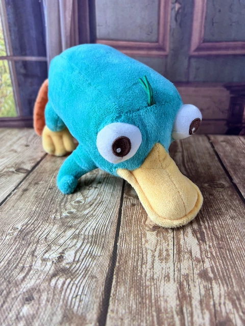 DISNEY STORE PERRY the Platypus Plush Phineas & Ferb Agent P £7.78 ...