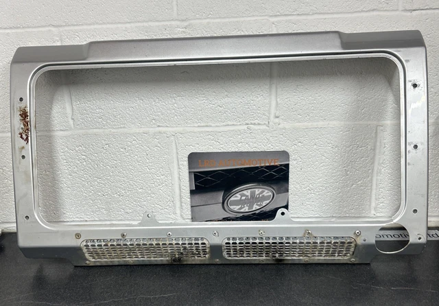 LAND ROVER DEFENDER Td5 Tdci Puma Air Con Front Panel And Grill £39.95 ...