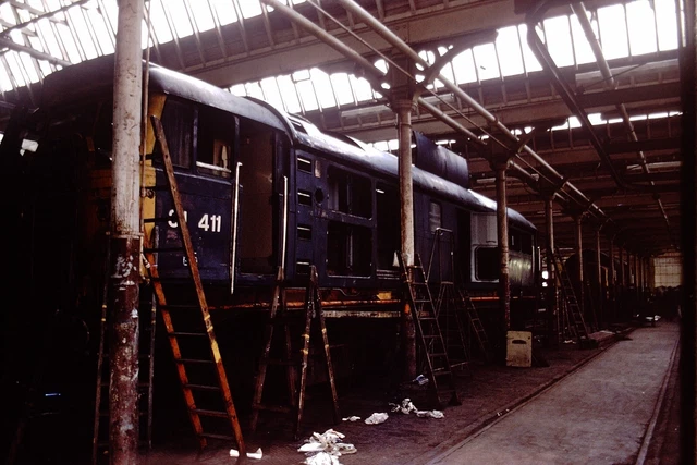 1976 BRITISH RAIL BR Diesel Loco 31411 ? Railway Slide Ref 2730 £3.99 ...