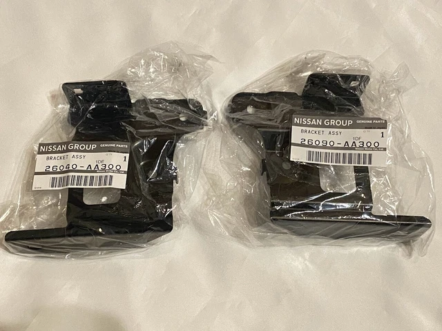 NISSAN GENUINE GTR GT-R SKYLINE R34 BNR34 Headlight Head Lamp Bracket ...