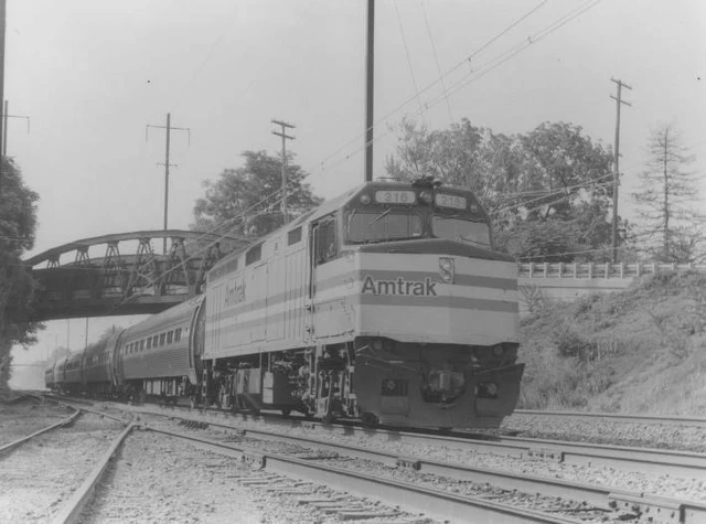 EAST BANK &PENNSYLVANIAN& Amtrak 216 train Leaman Place Pennsylvania Old Photo $9.00 - PicClick AU