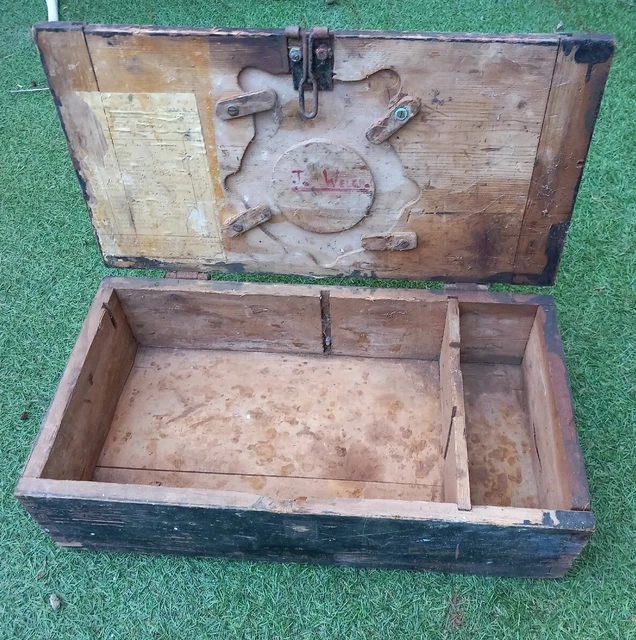 WW2 CHIEF ENGINEER Signal stores parts tool equipment Box Case 1942 ...