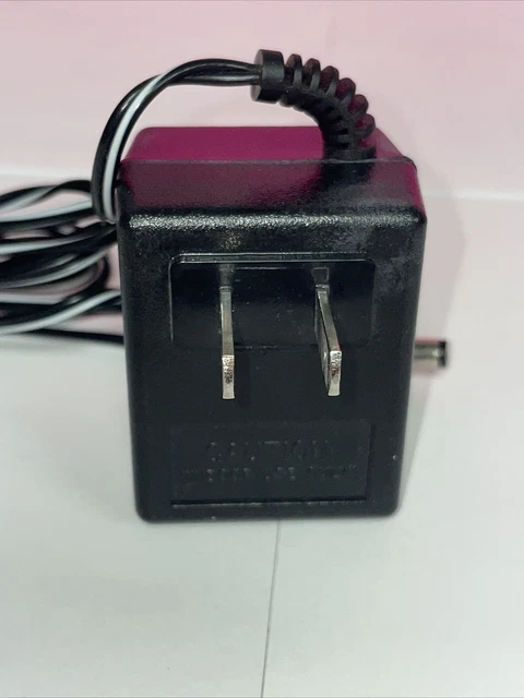 RECOTON DIRECT PLUG-IN Class 2 Transformer Model 35-18-150C 18V DC ...