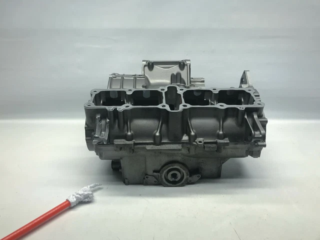 HONDA CB1300 S Kurbelgehäuse ENGINE MOTOR CRANKCASE CRANK CASES Damaged ...