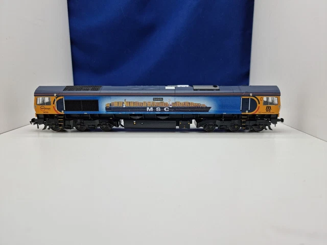 BACHMANN 32-727W GB Railfreight Class 66 Locomotive '66709' 'Sorrento ...