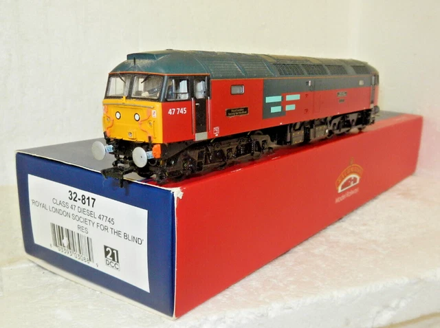 BACHMANN OO SCALE DCC Ready Rail Express Systems Class 47 Diesel #47745 ...