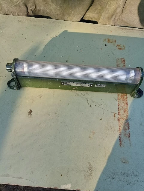 EX MOD LAND Rover Military Vehicle Penthouse Light Very Good Condition ...
