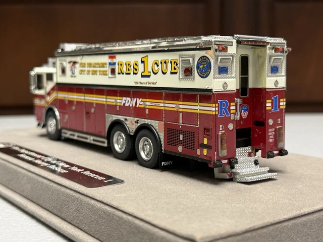 FIRE REPLICAS FR026-1 Ferrara FDNY Rescue 1 Manhattan 1:50 (NEEDS ...
