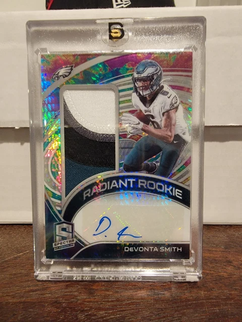 2021 SPECTRA DEVONTA Smith recrue radiante RPA/50 SP Eagles patch 4 ...
