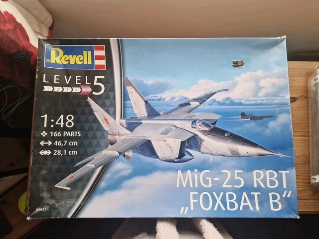 REVELL MIG-25 RBT Foxbat B 1/48 £37.12 - PicClick UK