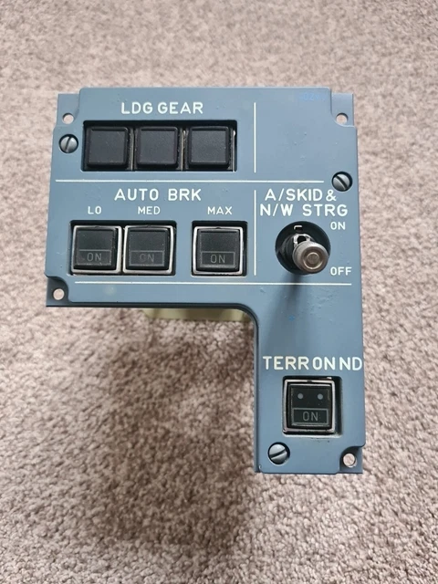 AIRBUS A320 COCKPIT panel 402VU £70.00 - PicClick UK