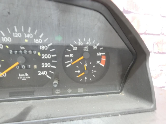 MERCEDES-BENZ W124 KOMBIINSTRUMENT Tacho Uhr A1245426869 Teil ...