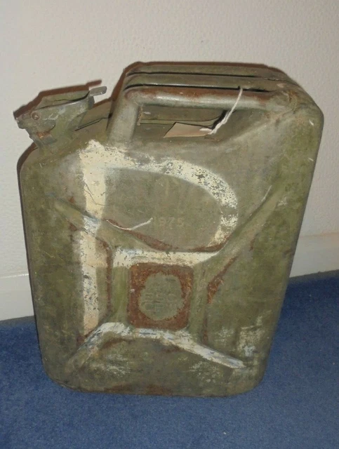 BRITISH ARMY 20 litre steel jerry can 1975 fuel can. £18.50 - PicClick UK