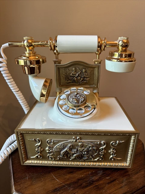 VINTAGE WESTERN ELECTRIC Victorian Rotary Phone Deco-Tel Gold And Cream ...