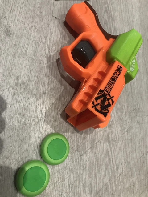 RARE NERF ZOMBIE Strike Ricochet Disc Blaster - EUR 17,61 - PicClick FR