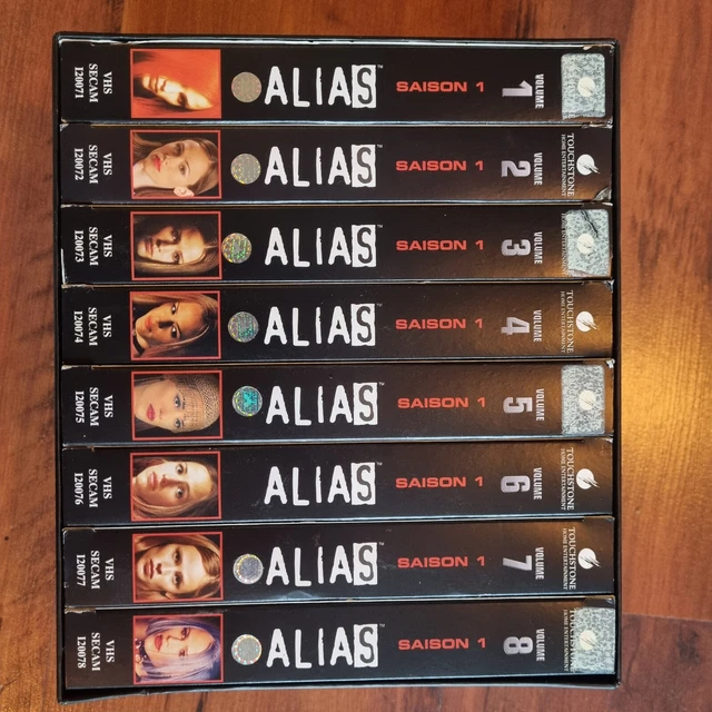 COFFRET 8 VHS de la série Alias - saison 1 complète EUR 11,00 - PicClick FR