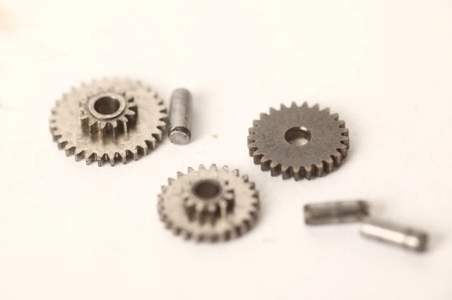 MÄRKLIN H0 ERSATZTEIL für 3083 ETAT Saintes 231-981 komplette Zahnräder ...