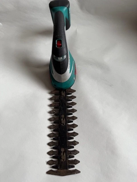 BOSCH ASB 10.8 Ll Grass/Shrub Shearer 200 x 80 mm Blade Anti-Blocking ...