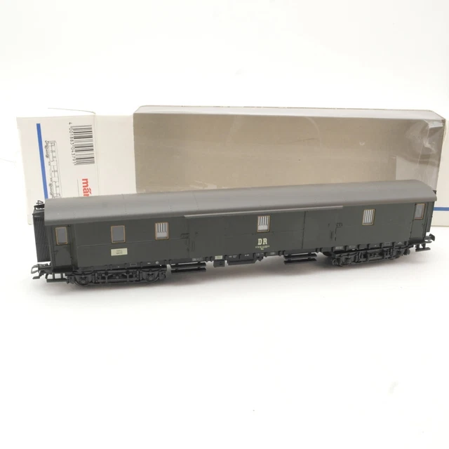 MÄRKLIN H0 4379 Eilzugwagen Gepäckwagen der DR in OVP QR8550 EUR 29,99 - PicClick DE