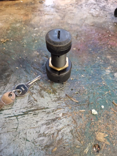 VOLVO PENTA IGNITION Switch With Keys £16.13 - PicClick UK