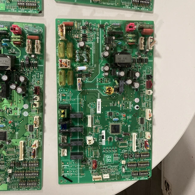 MITSUBISHI ELECTRIC AIR Conditioning Control Board Pcb No: ZRP60 - RP71 ...