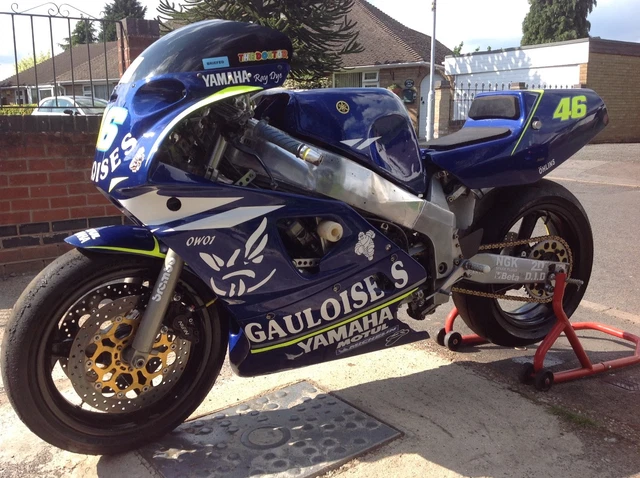 YAMAHA FZR 750 R OW01 1040cc Exup V5 track race bike IOM Classic TT ...