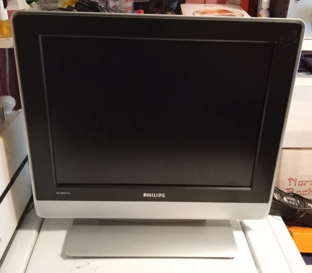 PHILIPS MAGNAVOX 20PF5120/28 20 Inch Flat Screen HD TV / Monitor $128. ...