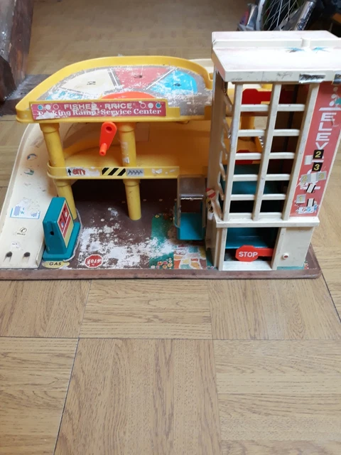 VINTAGE FISHER PRICE Car Garage Station Elevator Ramp 1970s £27.50 ...