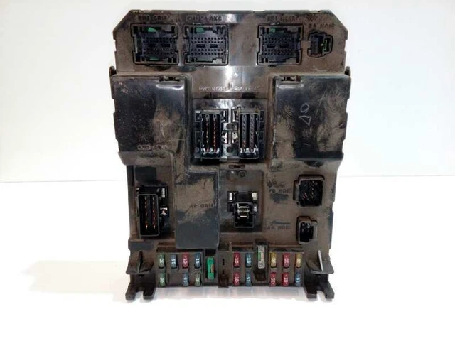 9651196980 BOÎTE RELAIS/FUSIBLES POUR PEUGEOT 307 (S1) / / EUR 83,80 ...