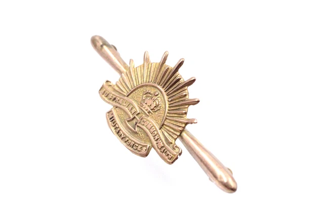 .375 9CT YELLOW GOLD Australian Commonwealth Military Forces Pin, 1.78g ...