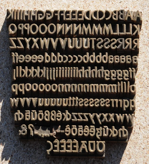 POLICE DE CARACTÈRES à dorer 5 mm fer reliure dorure bronze/laiton ...