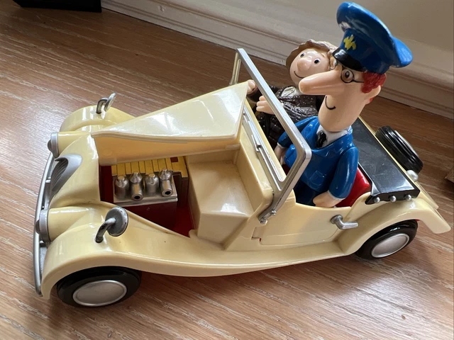 POSTMAN PAT DR Sylvia Gilbertson And Friction Morgan Car - RARE! £19.99 ...