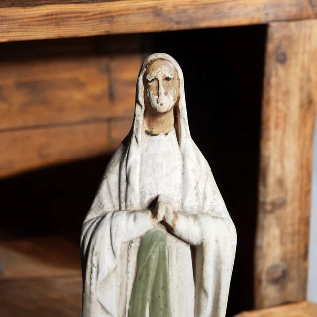 ANCIENNE STATUE RELIGIEUSE de la Sainte vierge en plâtre EUR 49,00 ...